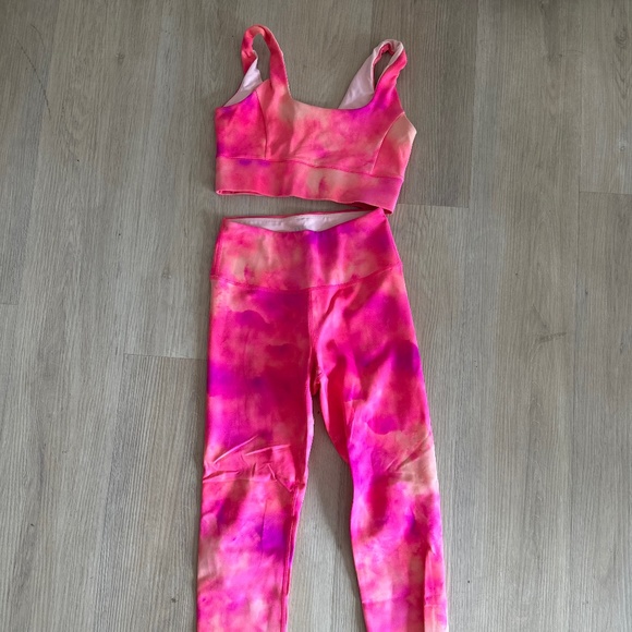 IVL | Other | Ivl Pink Workout Set | Poshmark
